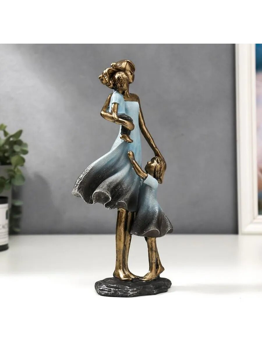 Стильный памятный сувенир с мамой и детьми