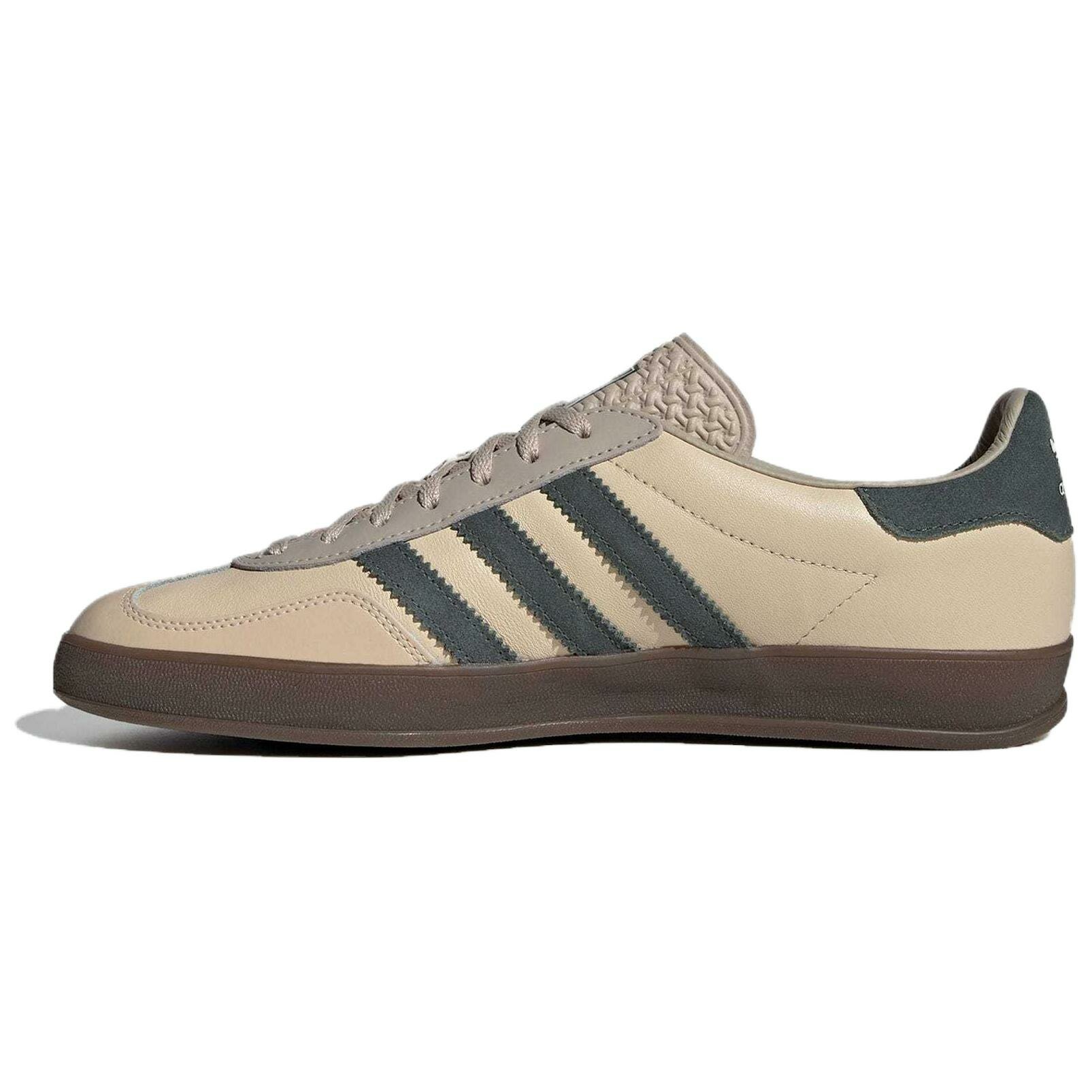 Кроссовки Gazelle Indoor