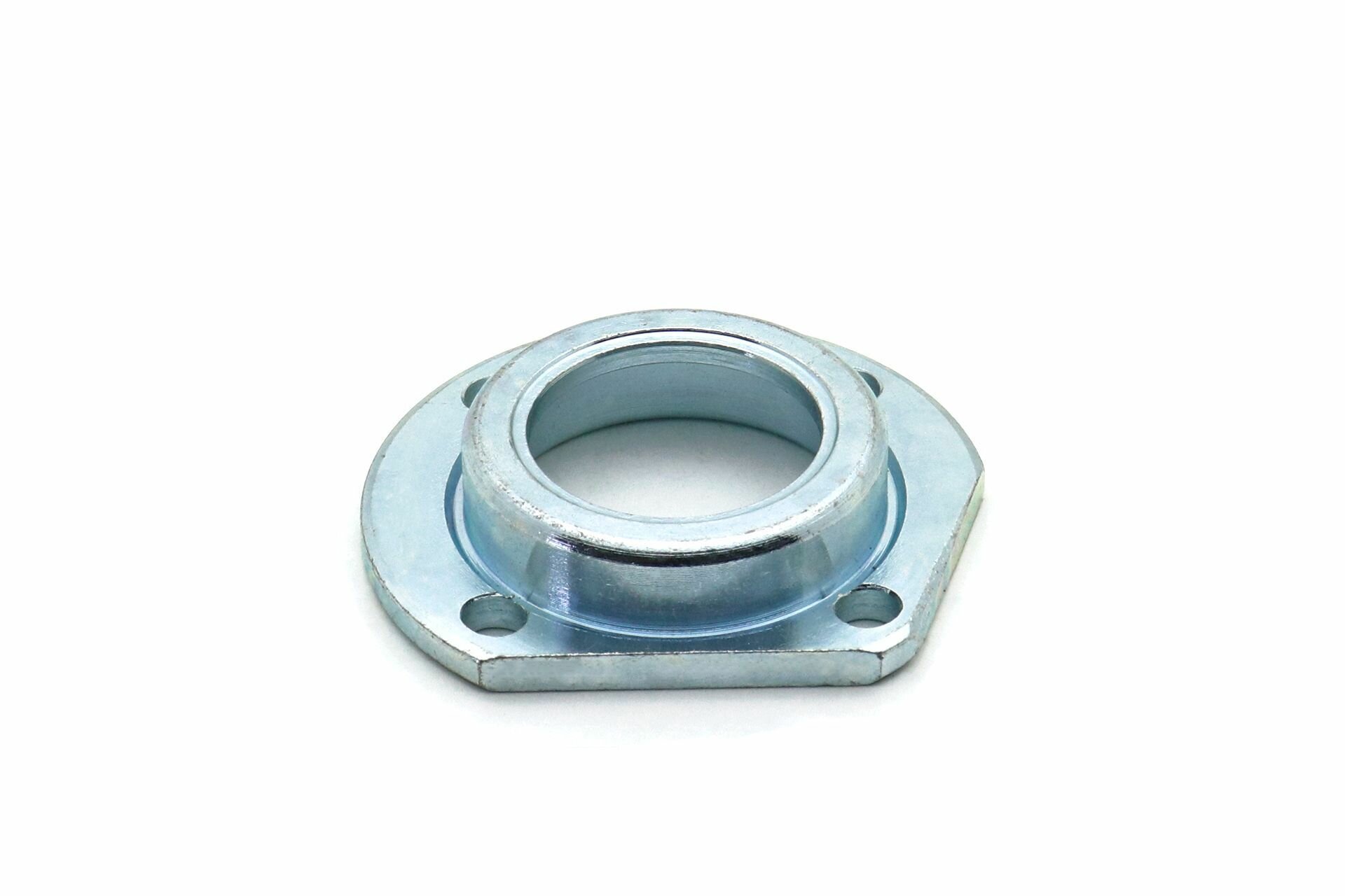 Крышка подшипника ведущего вала КПП SR1Z-135Е