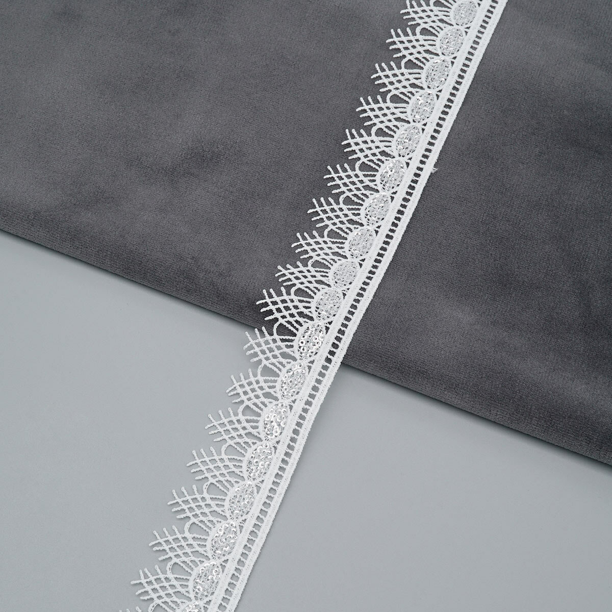 3Al174 Кружево для рукоделия гипюр с пайетками 3,5см*9,14м (белый), 9.14 м