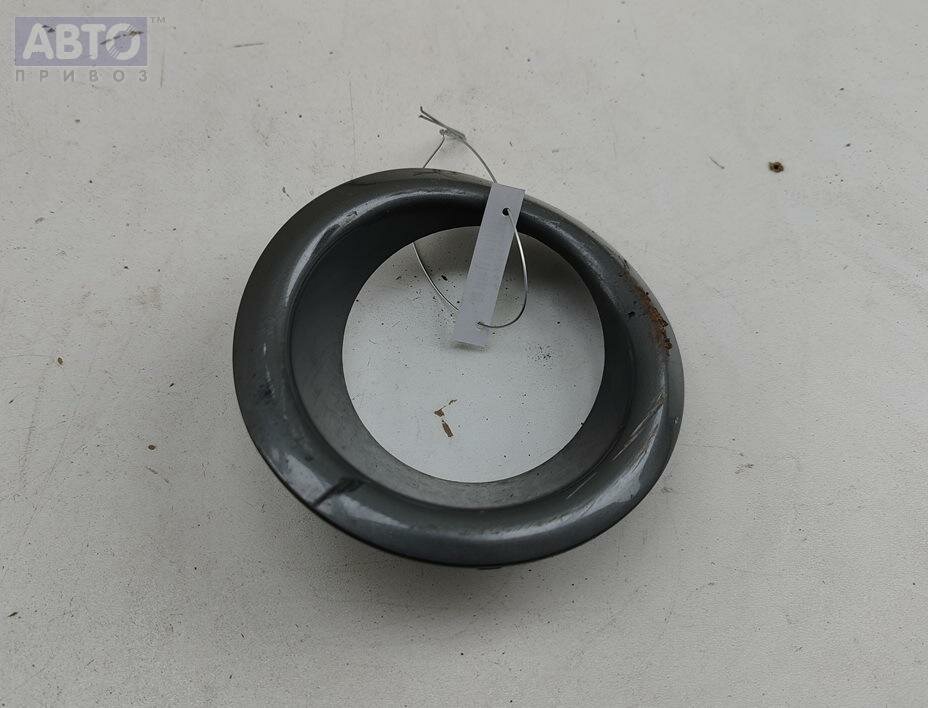 Рамка фары противотуманной правой Nissan Note