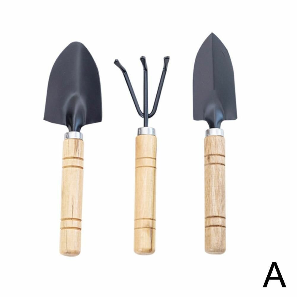 Лопата для рыхления почвы в саду