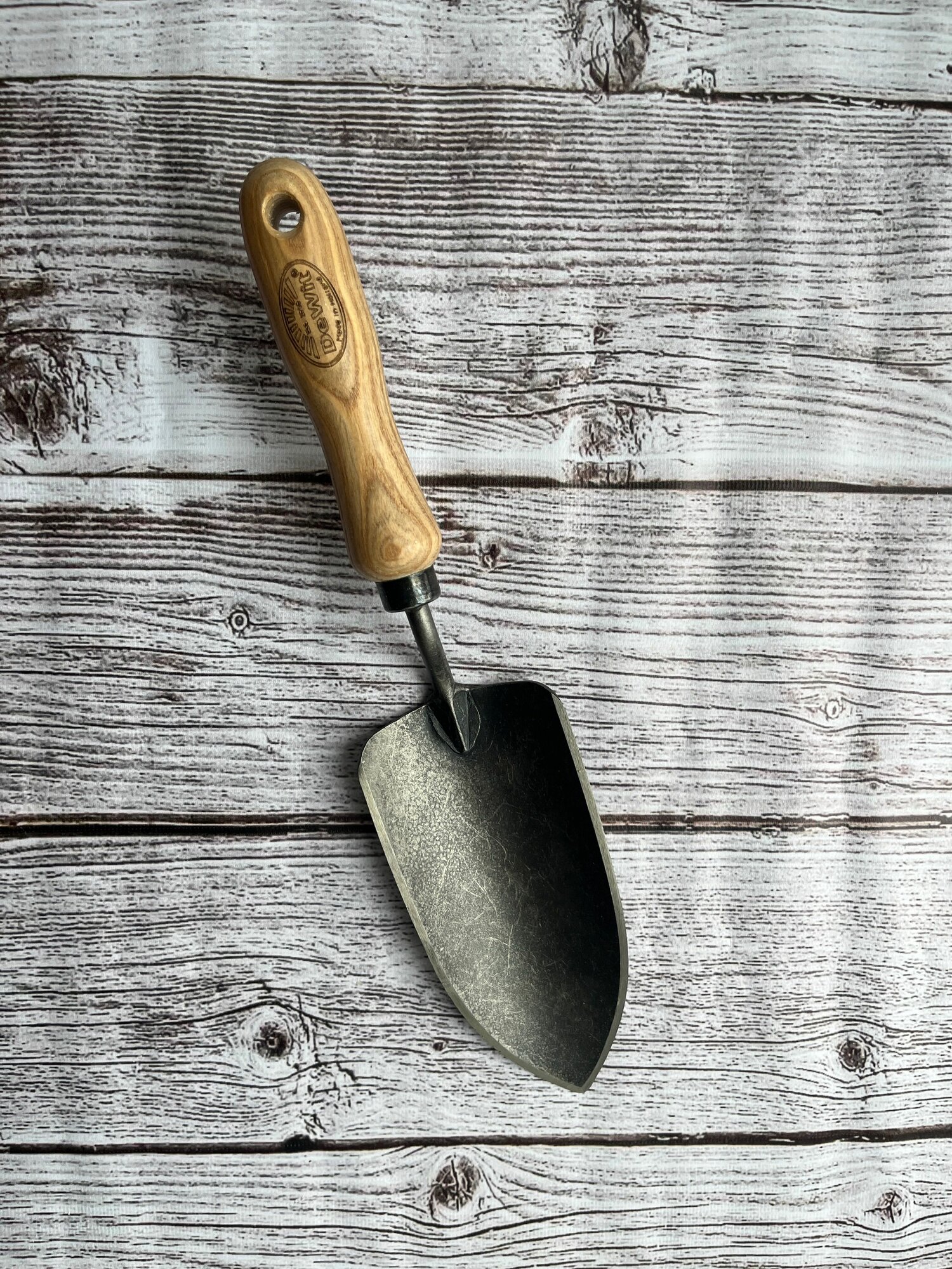 Совок садовый, посадочный, с кованым полотном