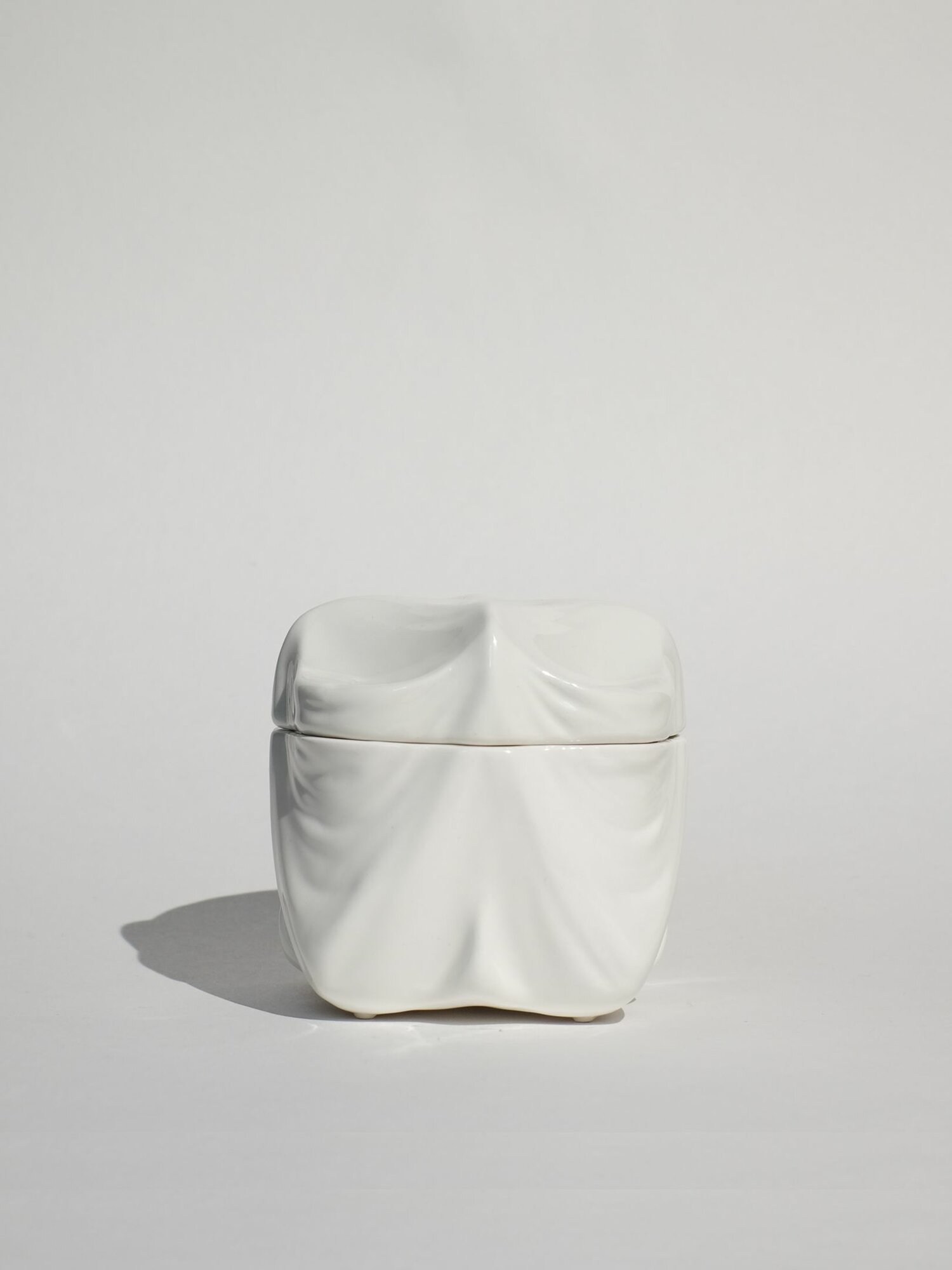 01001LAB / Шкатулка 01001, фарфоровая, квадратная, белая, 10x10 см