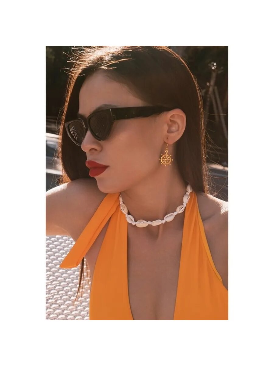 Бусы, ракушка