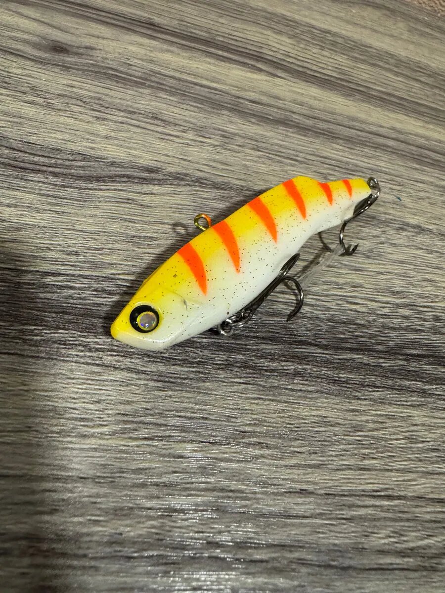 Раттлин/виб Shiriten vibe (93 мм; 28 гр) #02