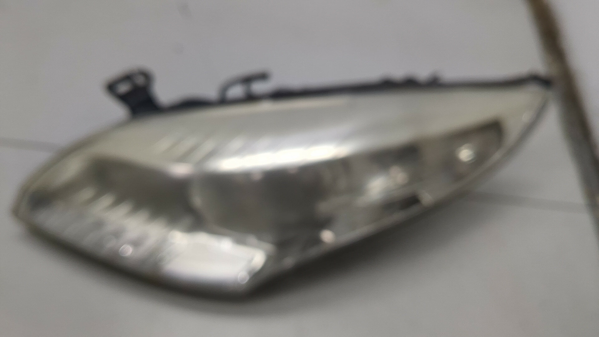 Фара (передняя) левая Renault Megane 3 Б/У