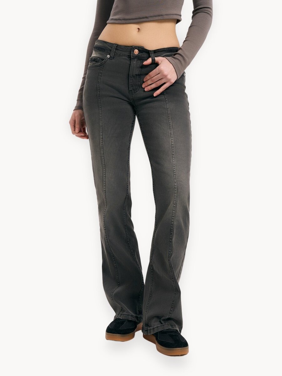 Джинсы клеш 