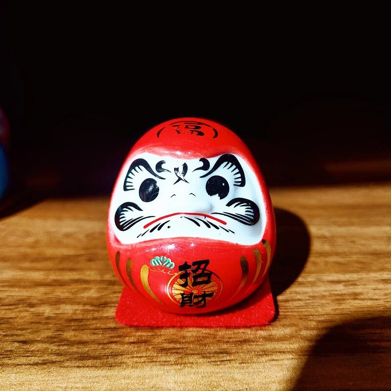 Миниатюрная керамическая кукла Дарума A1