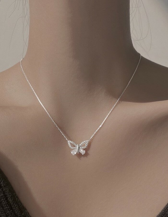 Колье, циркон