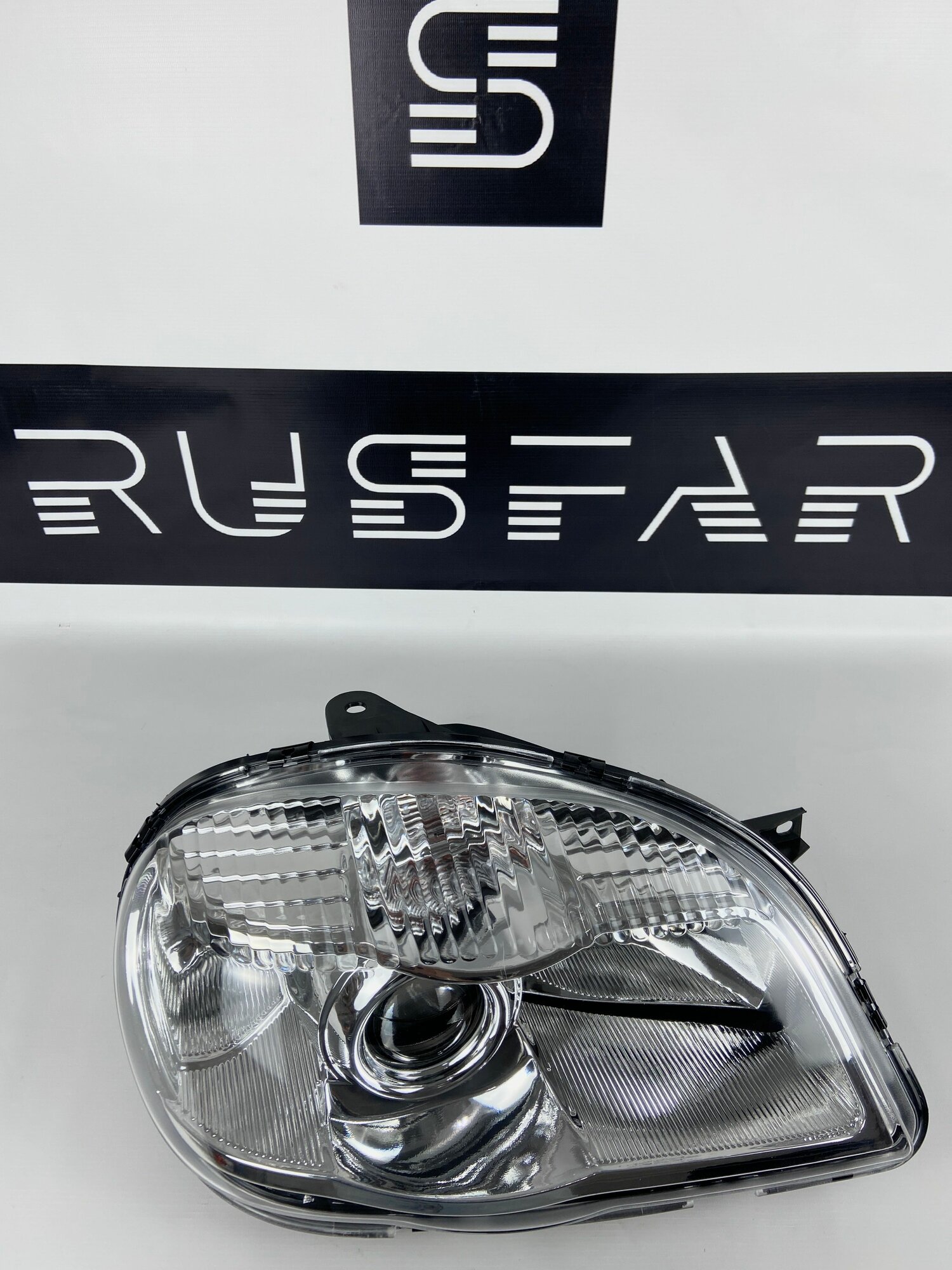 Фара русфар для Chevrolet Niva Шевроле Нива правая пластик/полипропилен цоколь H1/H7