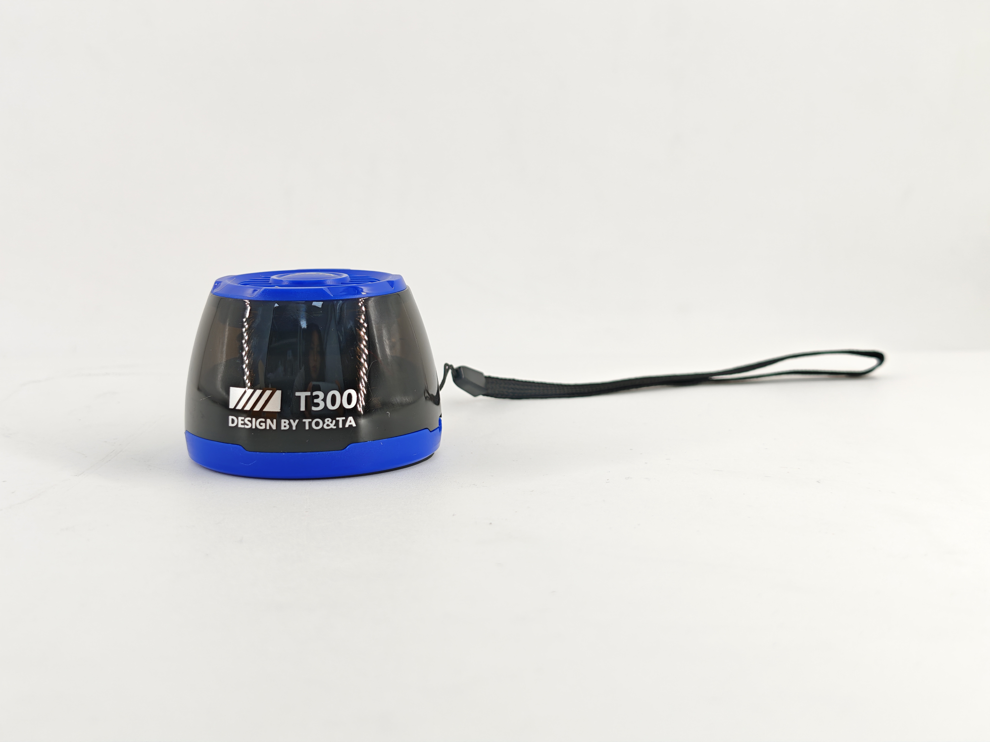 Небольшой портативный динамик беспроводной мини-динамик Bluetooth