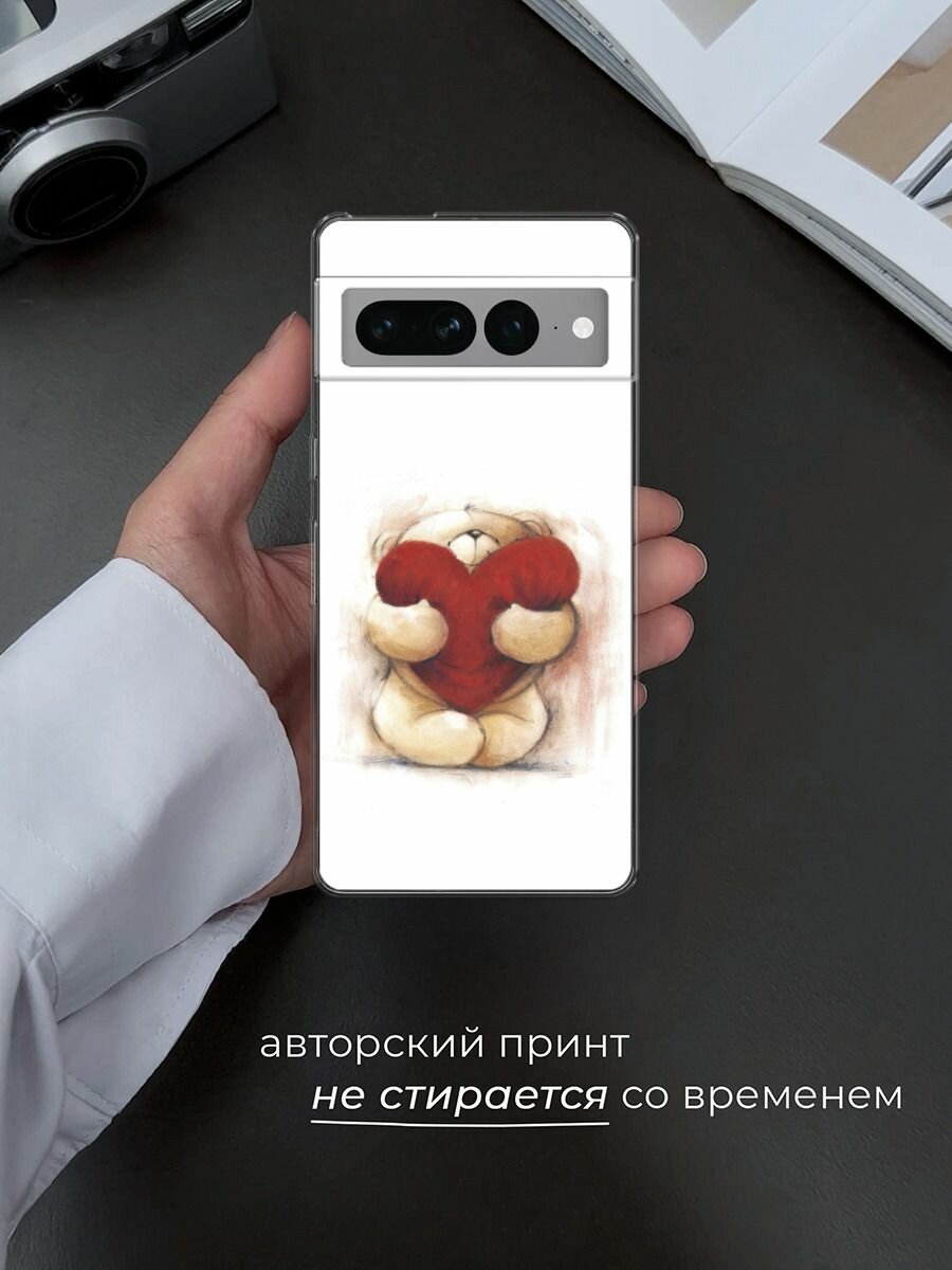 Чехол на Google Pixel 7 Pro / Гугл Пиксель 7 Про с принтом "Мишка с сердцем 1" — фото 1