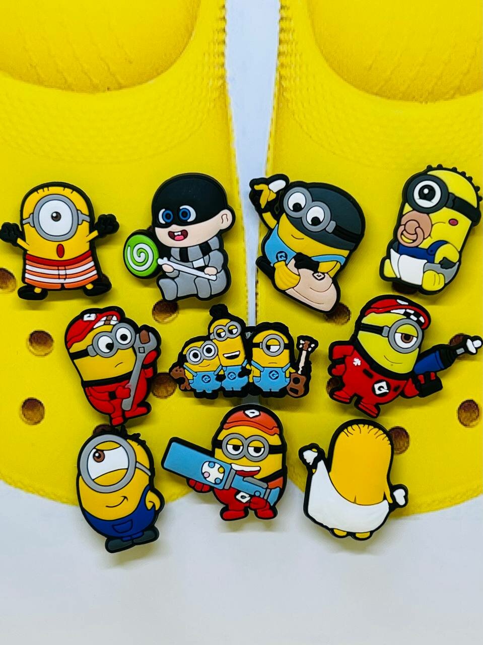 Джибитсы для Crocs набор Миньоны 10 шт