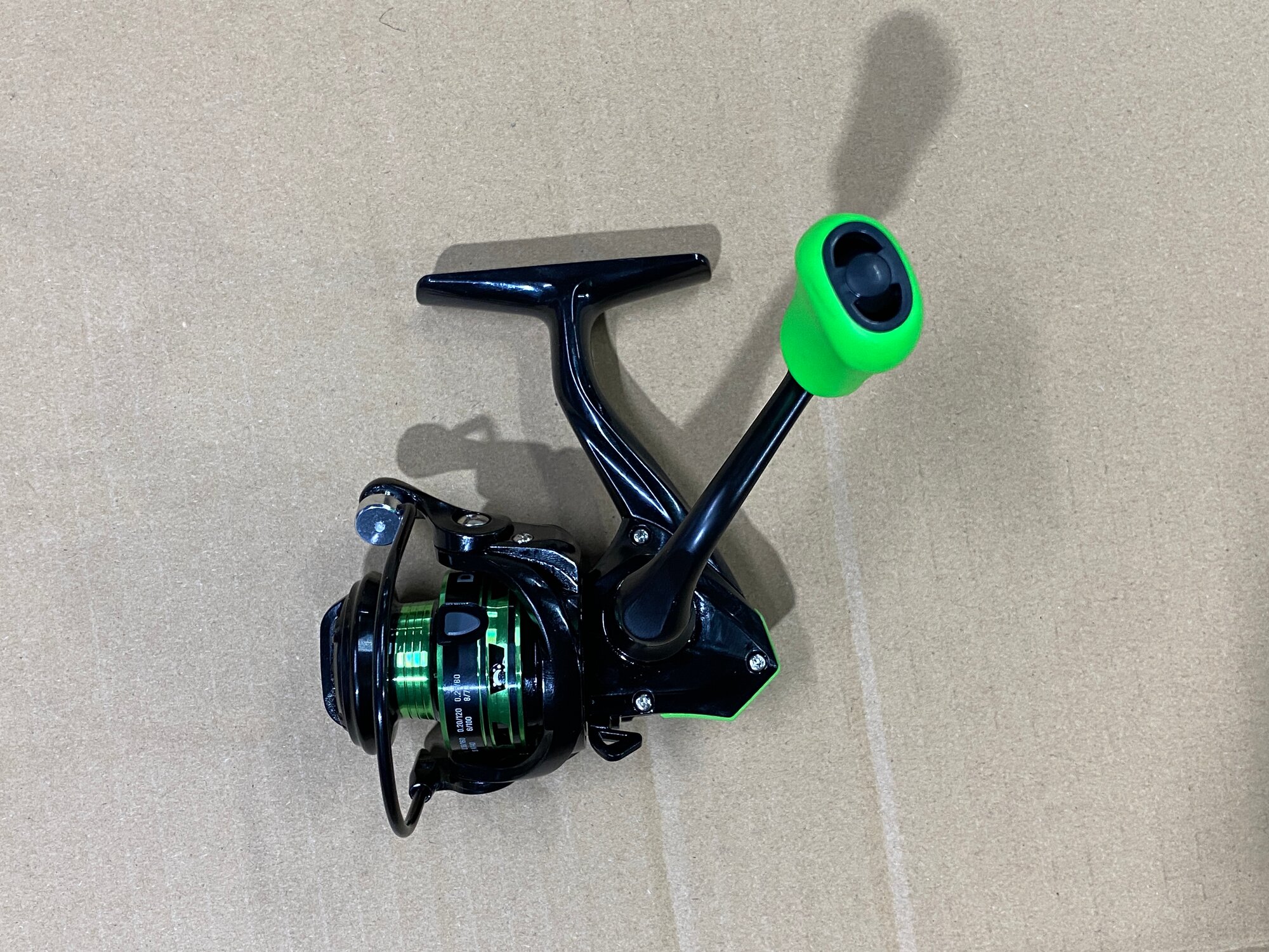 Катушка рыболовная Dowee Mini500 на ультралайт металлическая шпуля