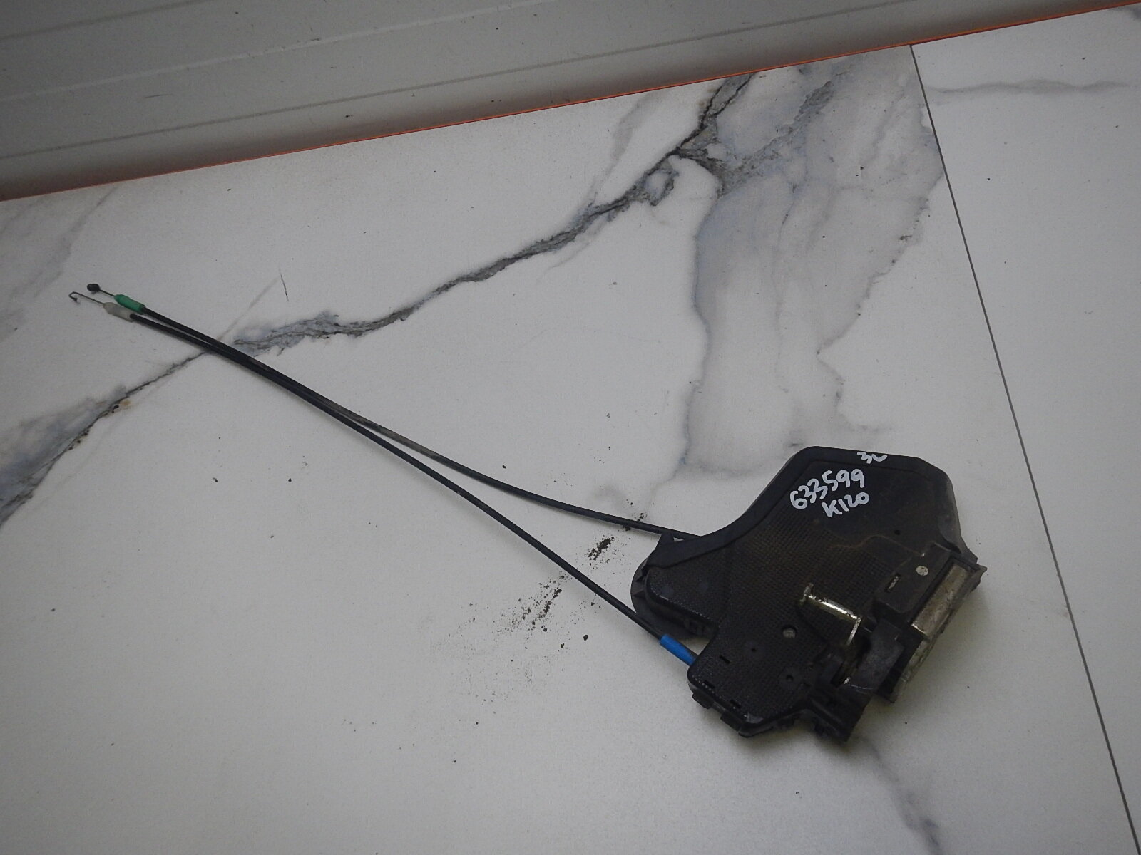 Б/У Замок двери задней левой, Toyota (Тойота)-COROLLA 120 (01-06) TOYOTA COROLLA 120 (01-06) 2 контакта Без видимых повре...