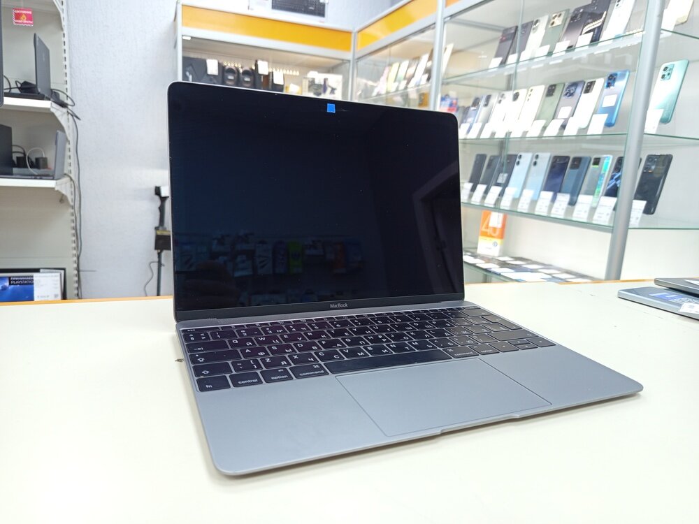 Ноутбук Apple MacBook с дисплеем Retina 12 дюймов (2015) A1534, б/у, уценка