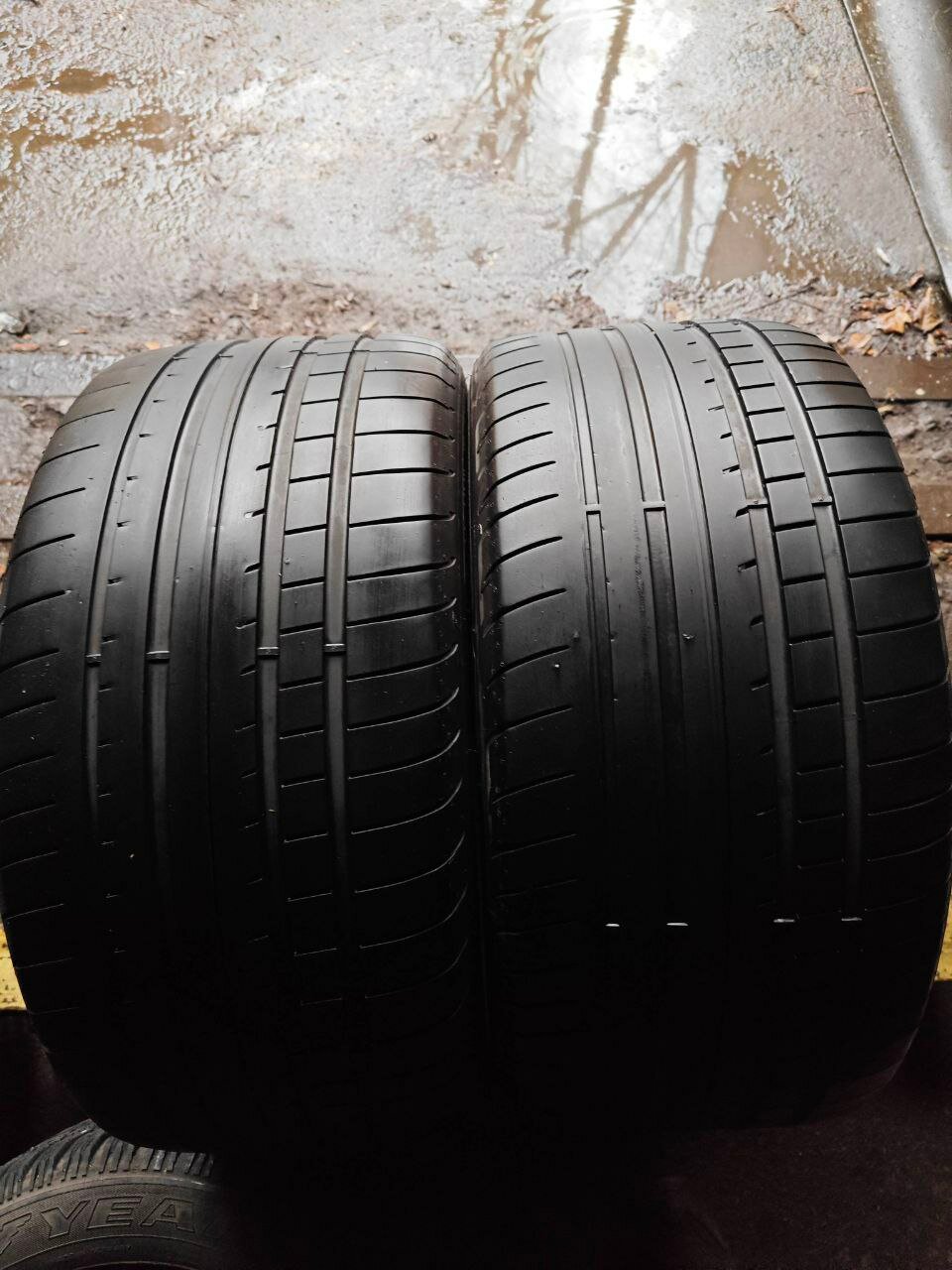 Шины БУ летние Goodyear Eagle F1 Asymmetric 3 275/35 R19 100Y Run Flat