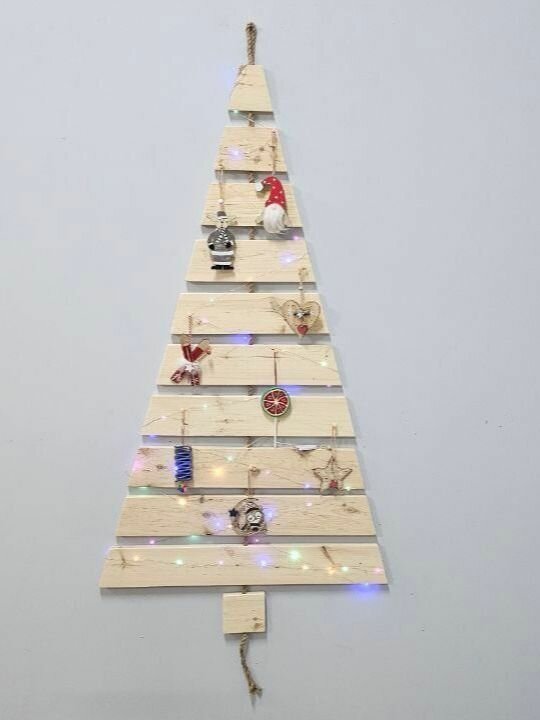 Елка новогодняя деревянная на стену 130 см с кейсом для хранения