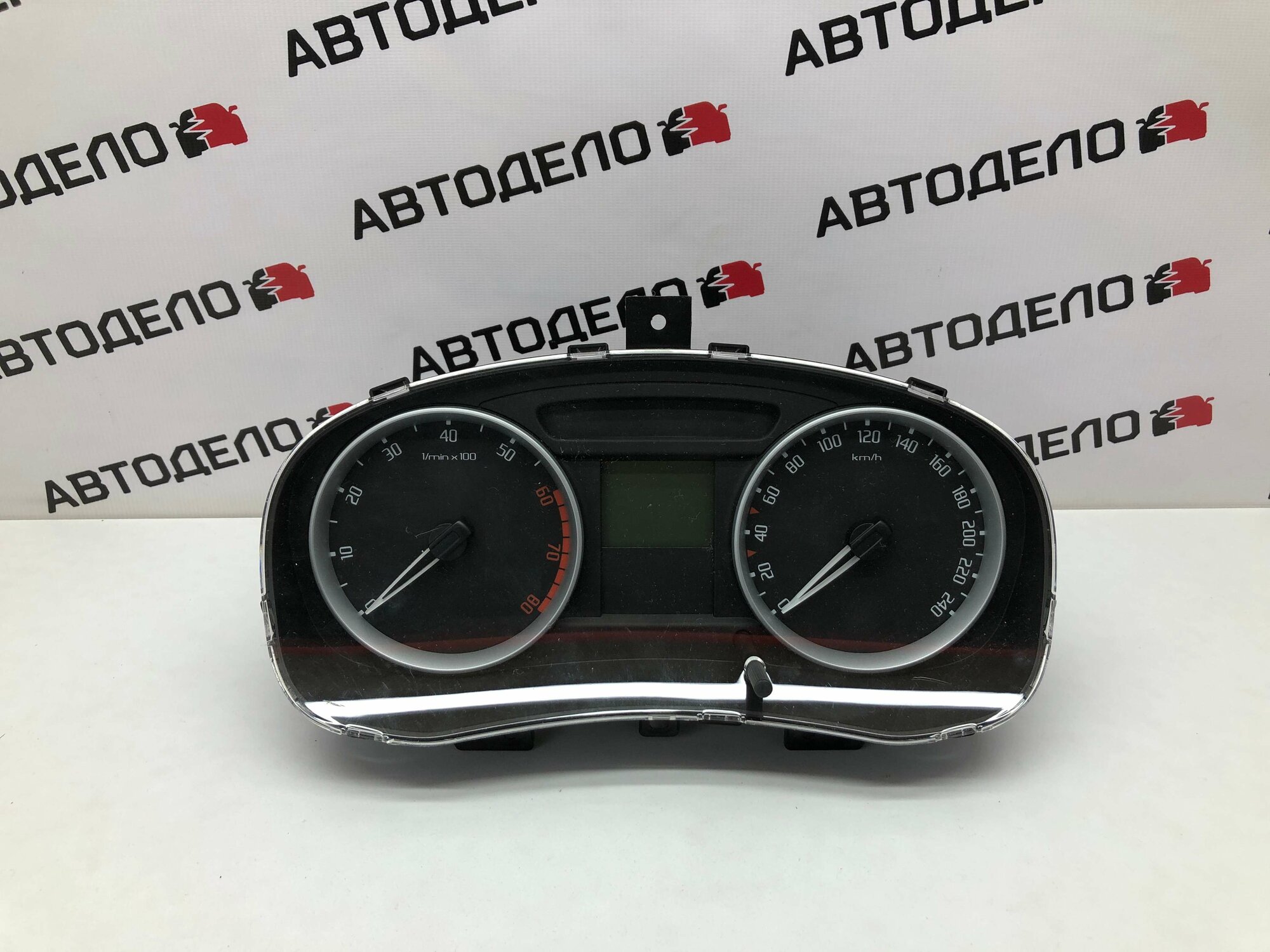 Щиток приборов 5J0920811B Skoda Fabia II 2007-2010