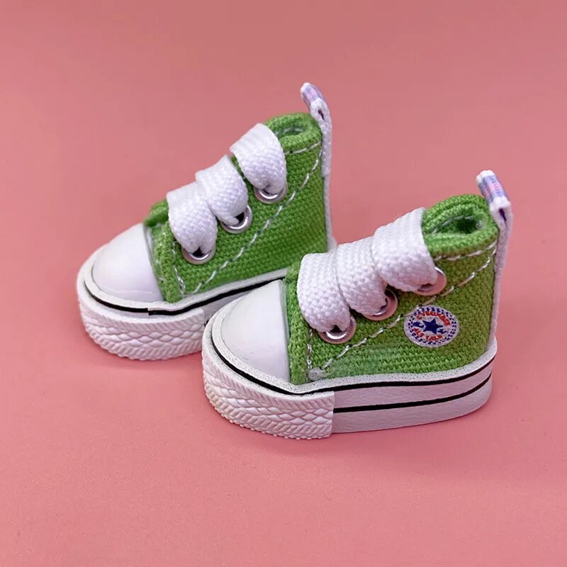 Кукольные кроссовки зеленые Strar Green 1/8