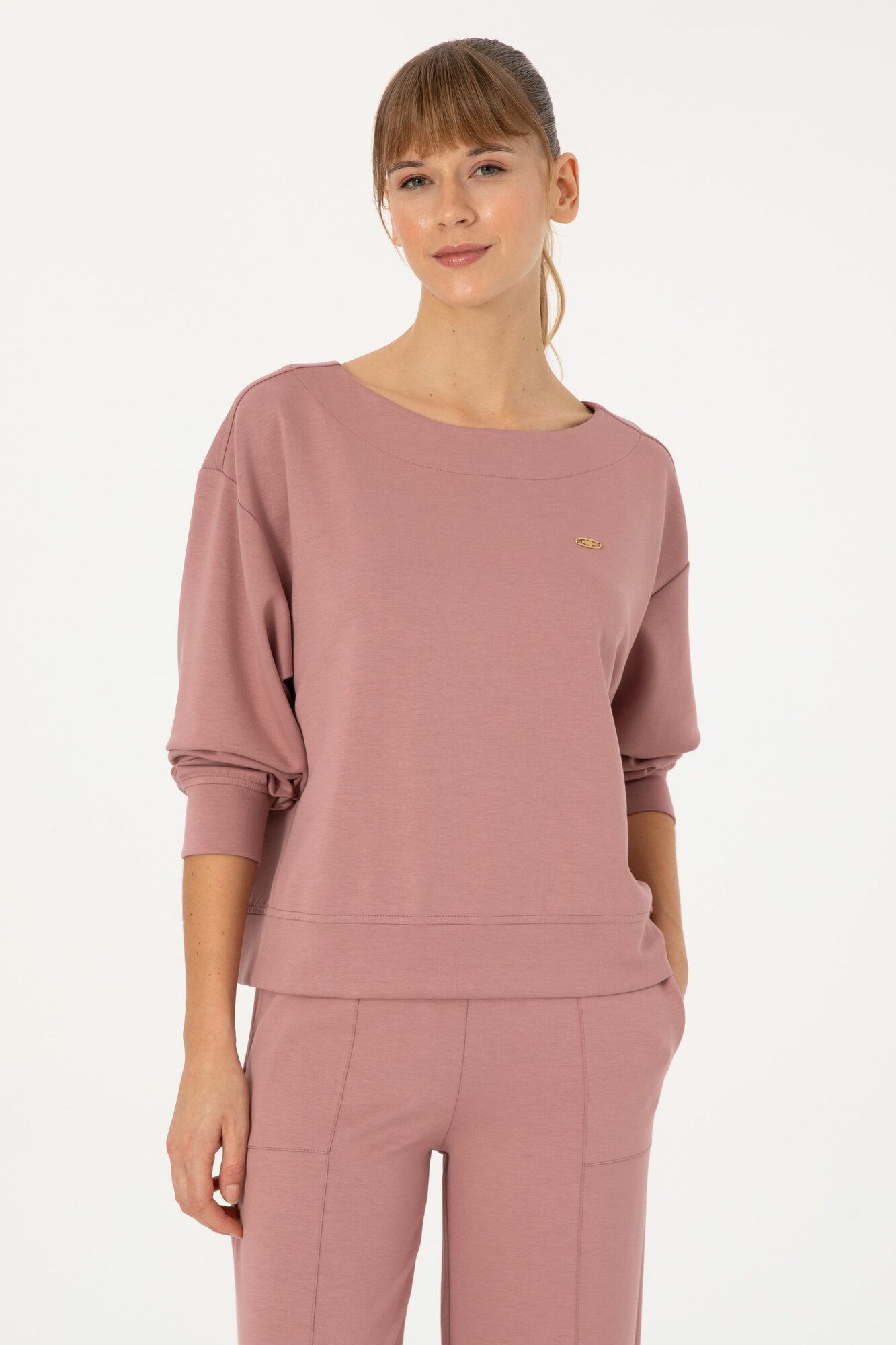 Свитшот спортивный