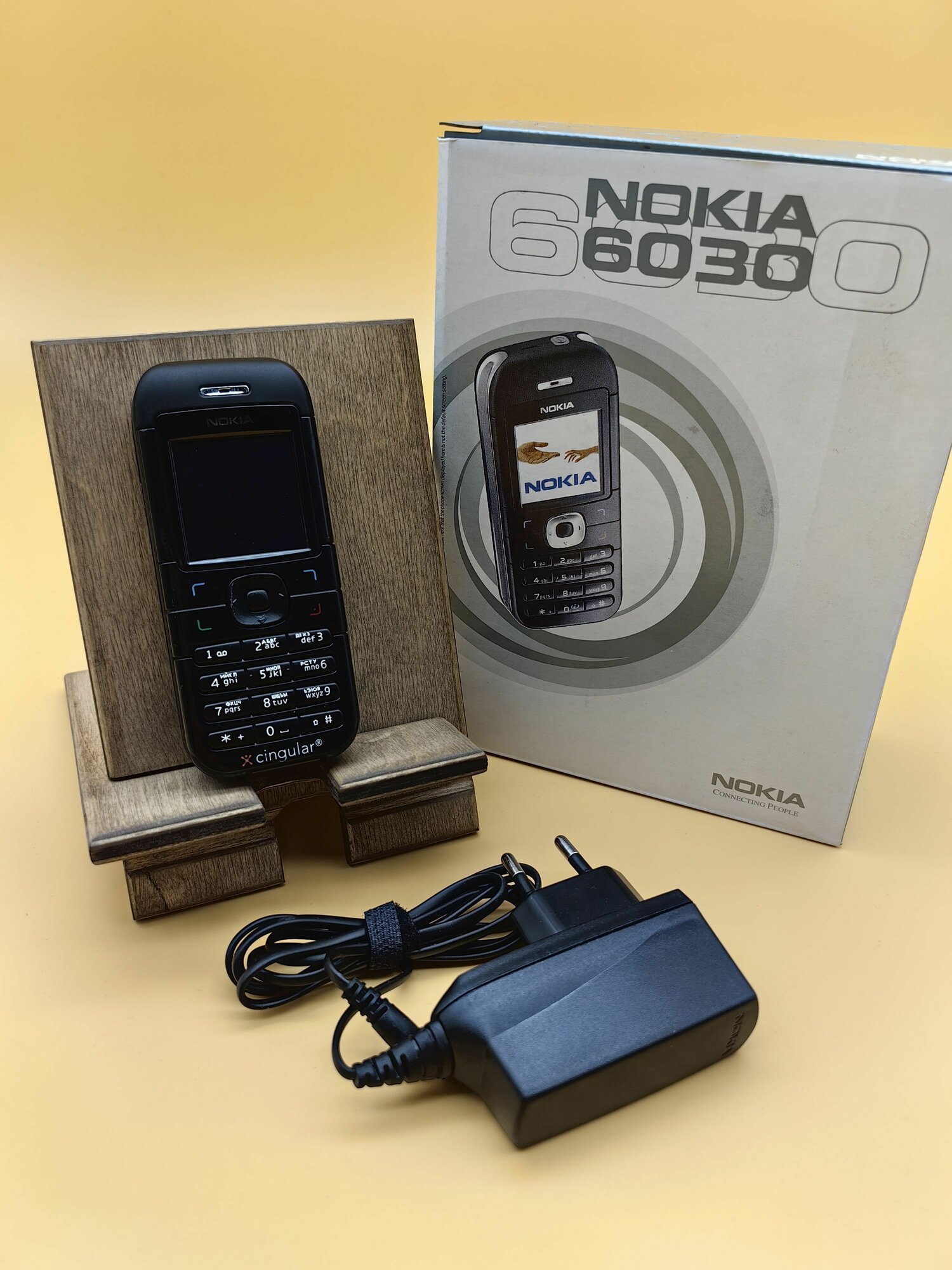 Мобильный раритетный кнопочный ретро телефон Nokia 6030, Черный