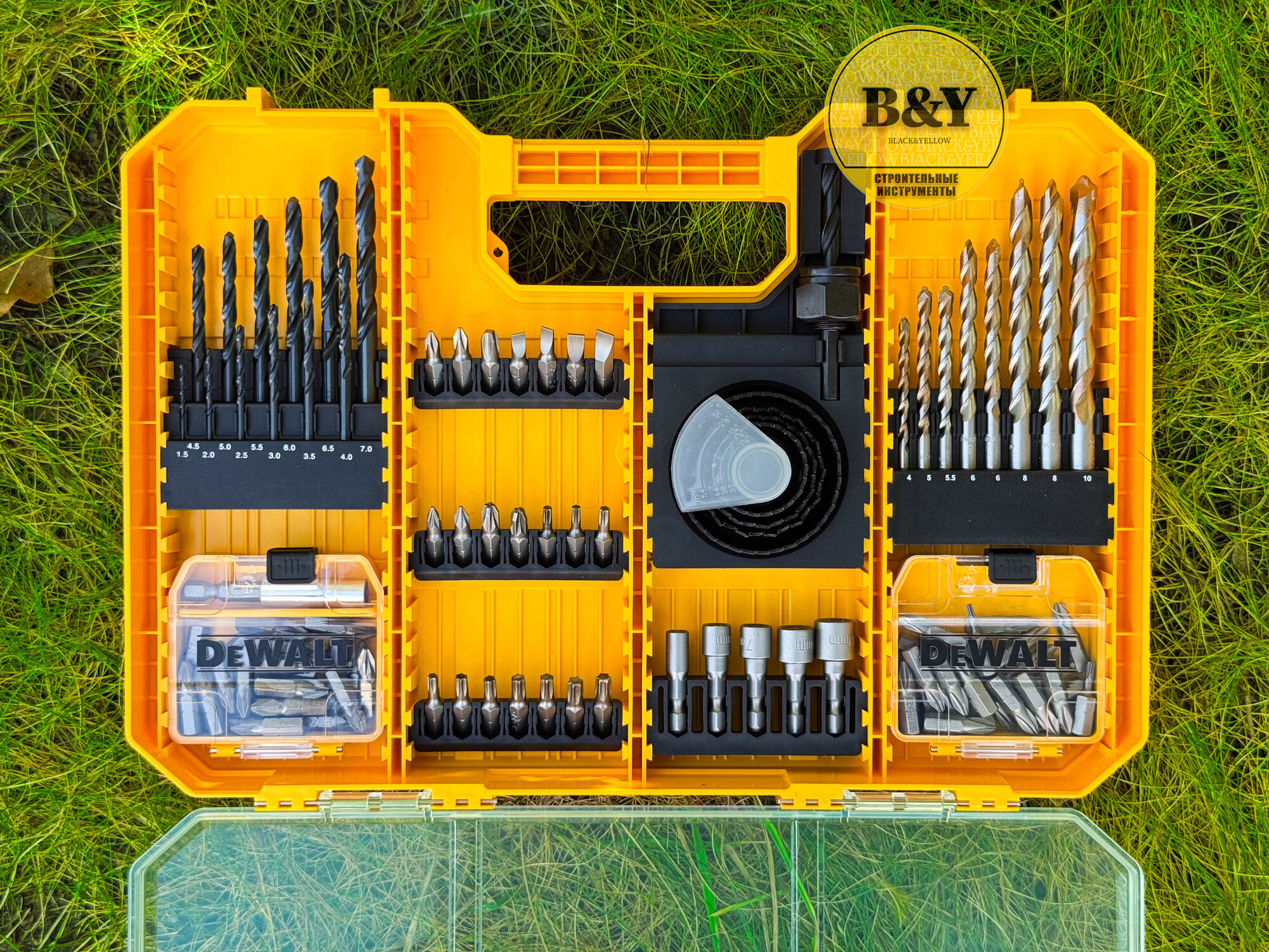 Набор сверл и бит DEWALT DT71569 100 штук, держатель бит в кейсе