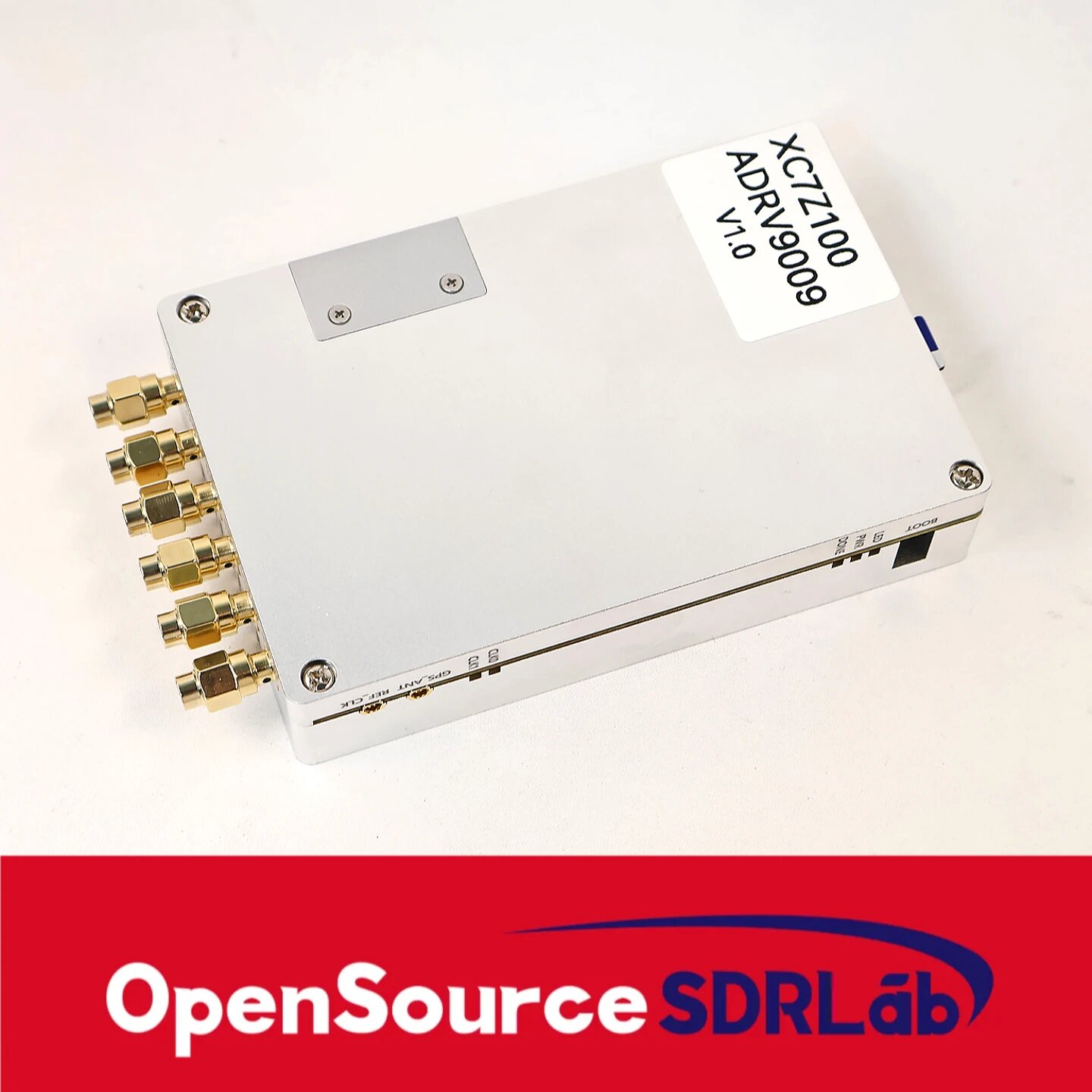 OpenSourceSDRLab Новая плата ADRV9009: Высокопроизводительная плата с серебристым корпусом