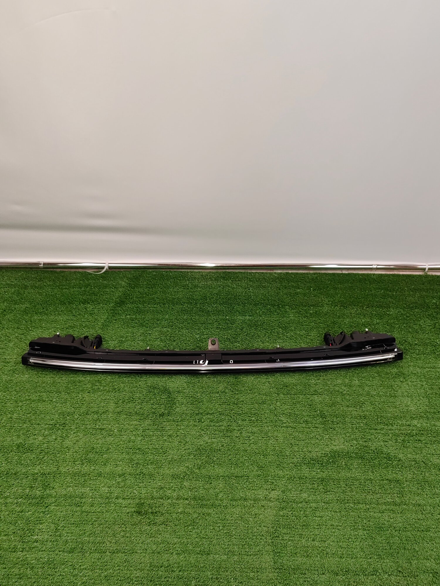 CHERY Дневной ходовой огонь центральный Exeed VX 605000195AA