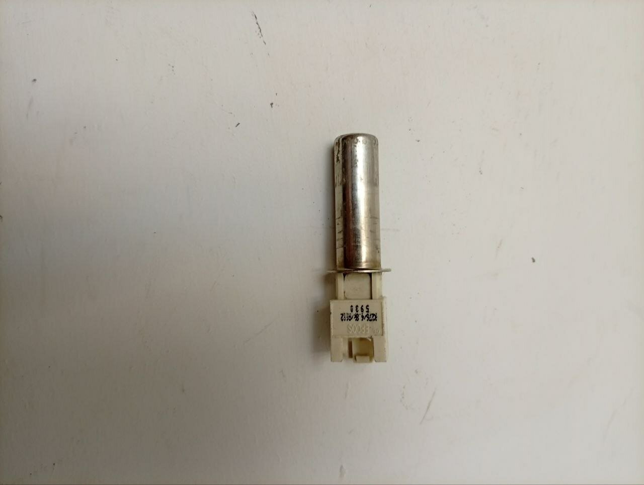 ZWQ5105 кт13 Датчик температуры для стиральных машин Electrolux AEG Zanussi 1326475009 б/у