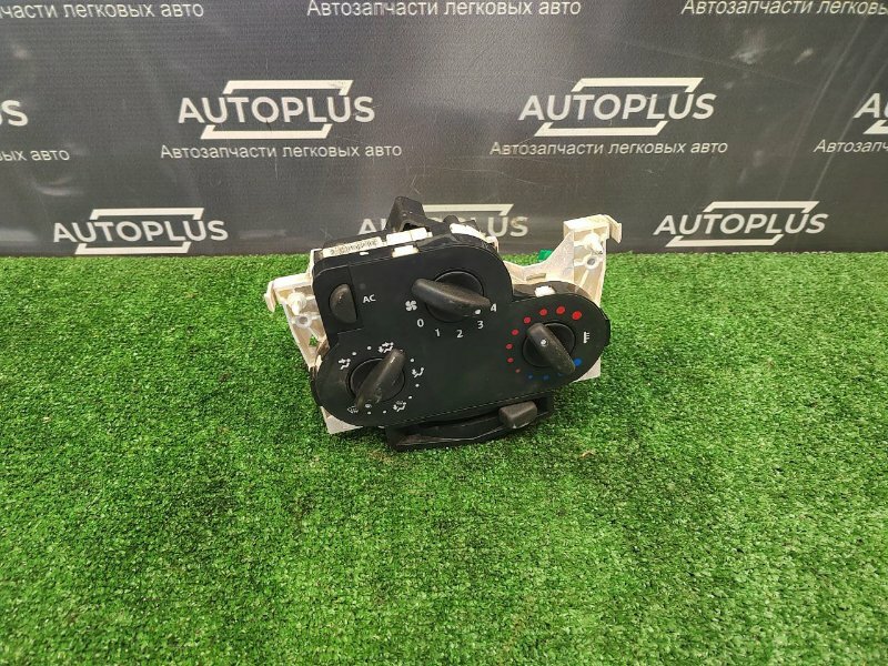 Блок управления климат-контролем Renault Logan 2004-2016 (1.6) Б/У с пробегом Арт. 9734 — фото 1