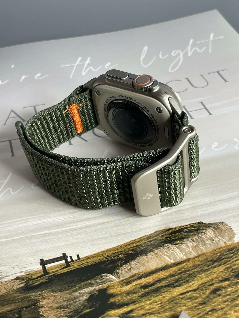 Ремешок нейлоновый на липучках SPIGEN для часов Apple Watch 42/ 44/ 45/ 49mm / Хаки_2