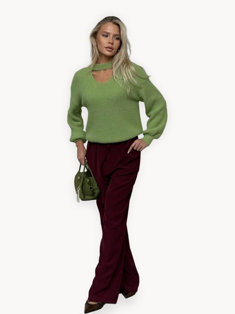 Свитер Осень-зима 2025