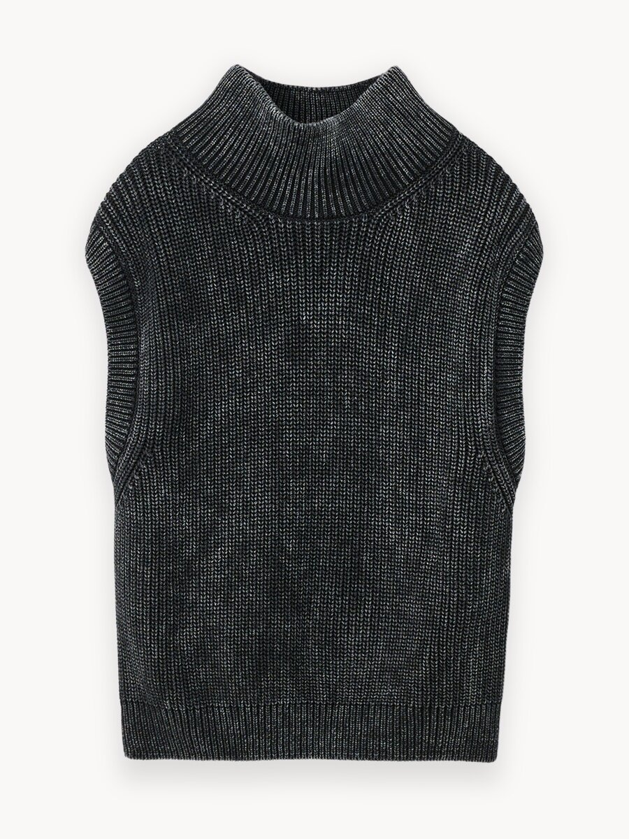 Жилет утеплённый