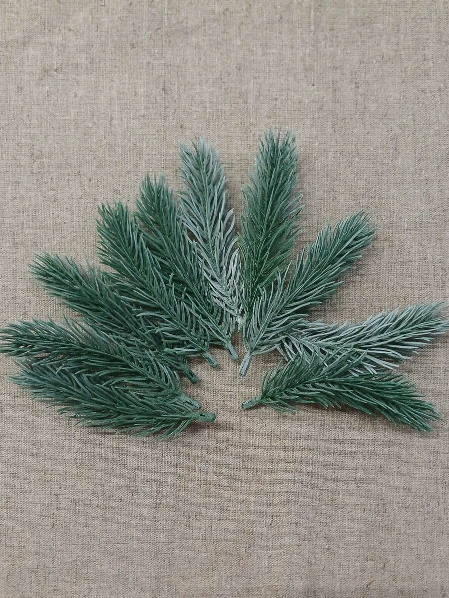 Еловые лапки веточки искусственные длина 11см для новогодних поделок и композиций 10шт