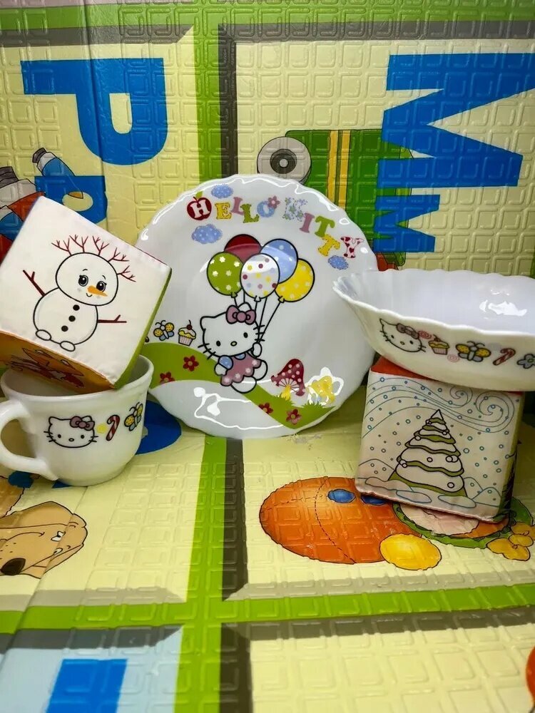 Набор детской посуды HELLO KITTY — фото 1