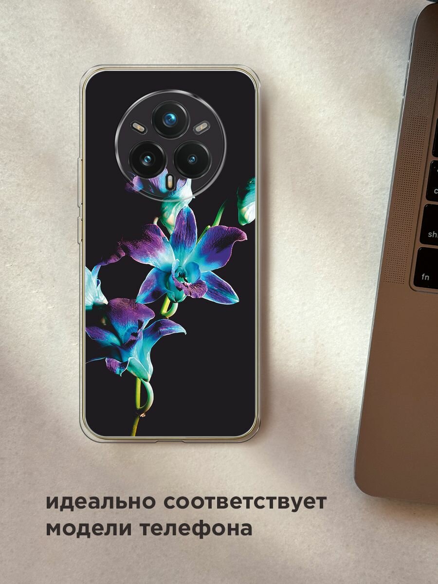 Чехол на Realme 14 Pro+ / Реалми 14 Про+ с принтом "Синий цветок на черном" — фото 1