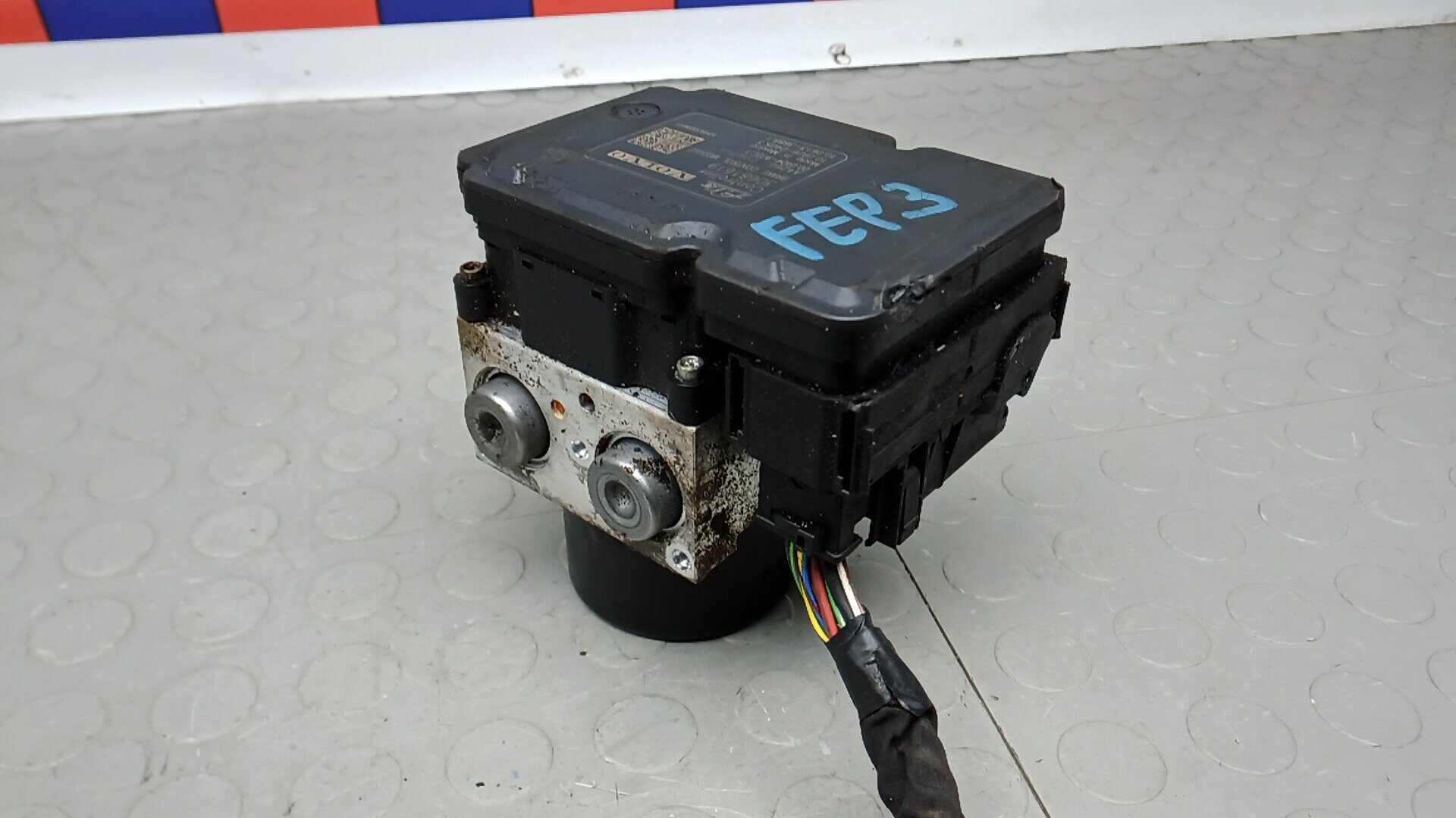 Блок ABS VOLVO XC60 1, Номер P306816119