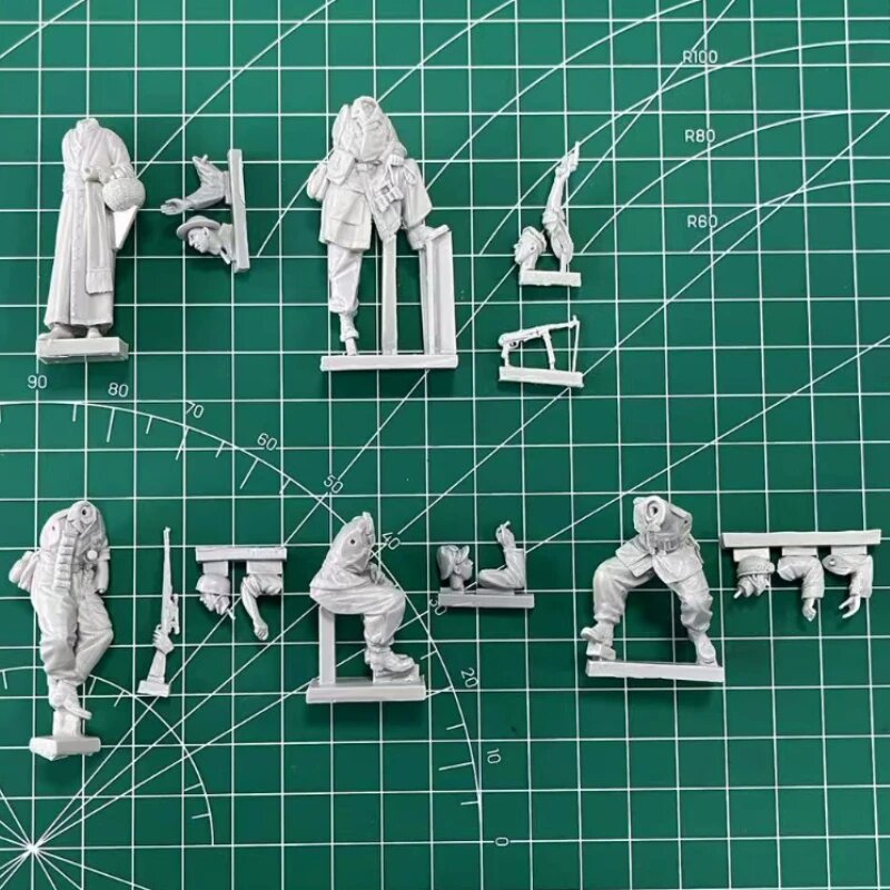 Набор моделей фигурок JIJIE 1/35 итальянские десантники и мирные жители 5 шт