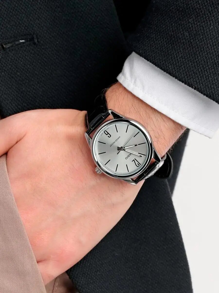 Наручные часы CASIO — фото 1