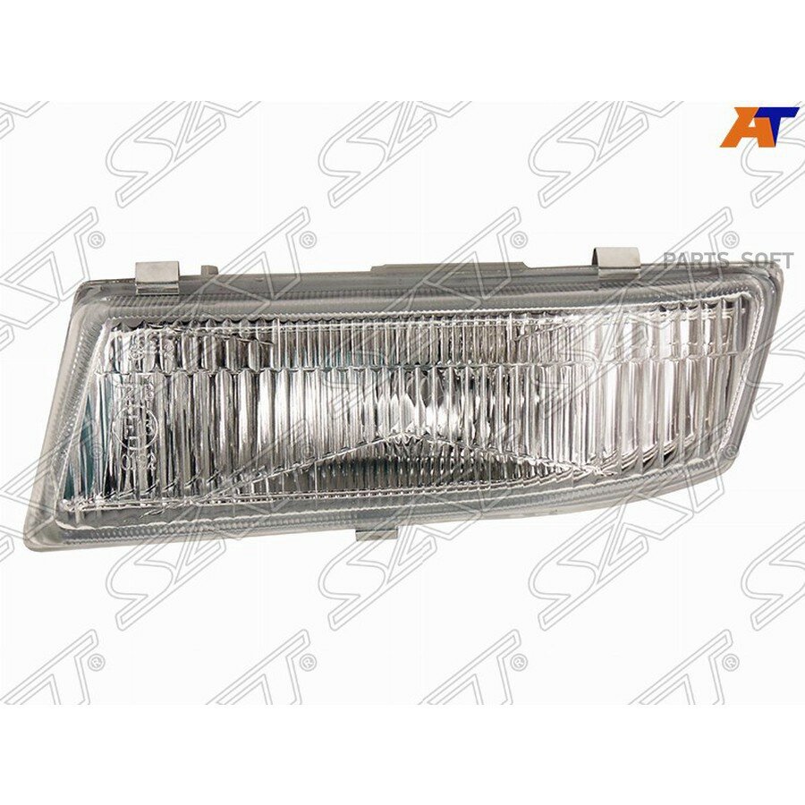 Туманка TOYOTA IPSUM 96-98 44-9 от официального дистрибьютора, SAT, артикул ST449L