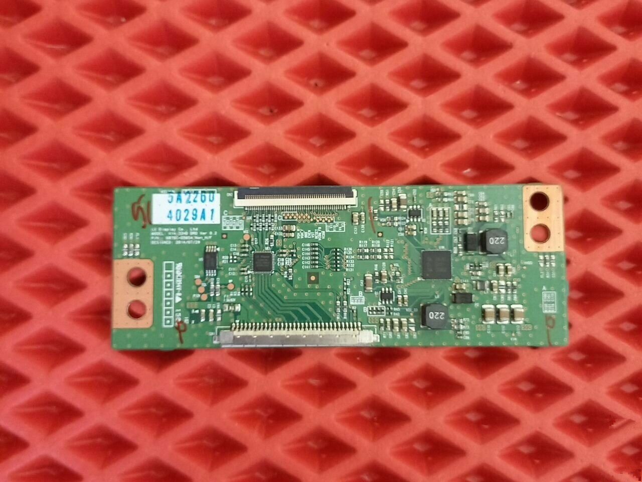 Модуль (T-CON) 6870C-0565A для телевизора LG 32LF560U-RPJX4 в надёжной упаковке