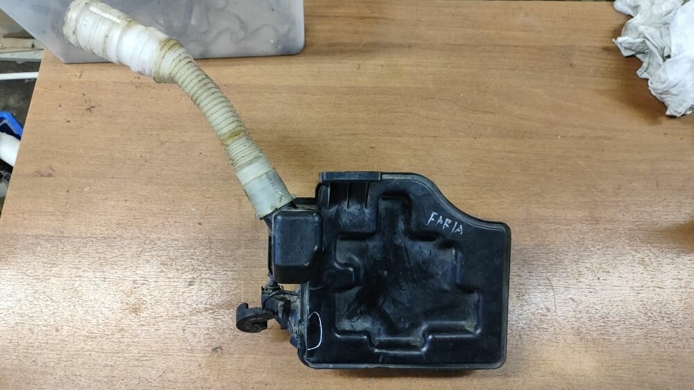 Бачок омывателя VW Polo 5 6R0955453D