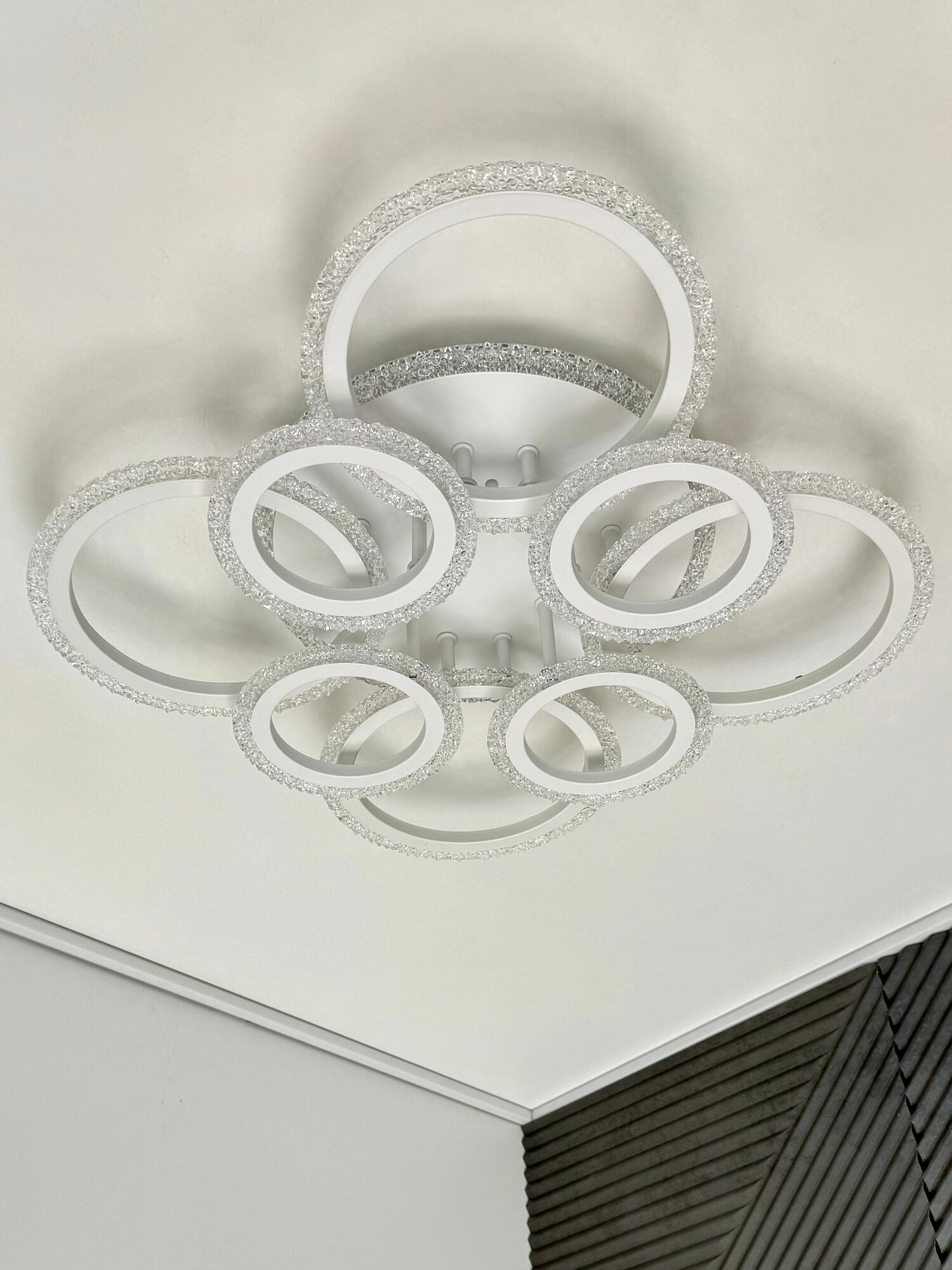 Люстра потолочная светодиодная с пультом, белая, 136Вт, Свет Столицы