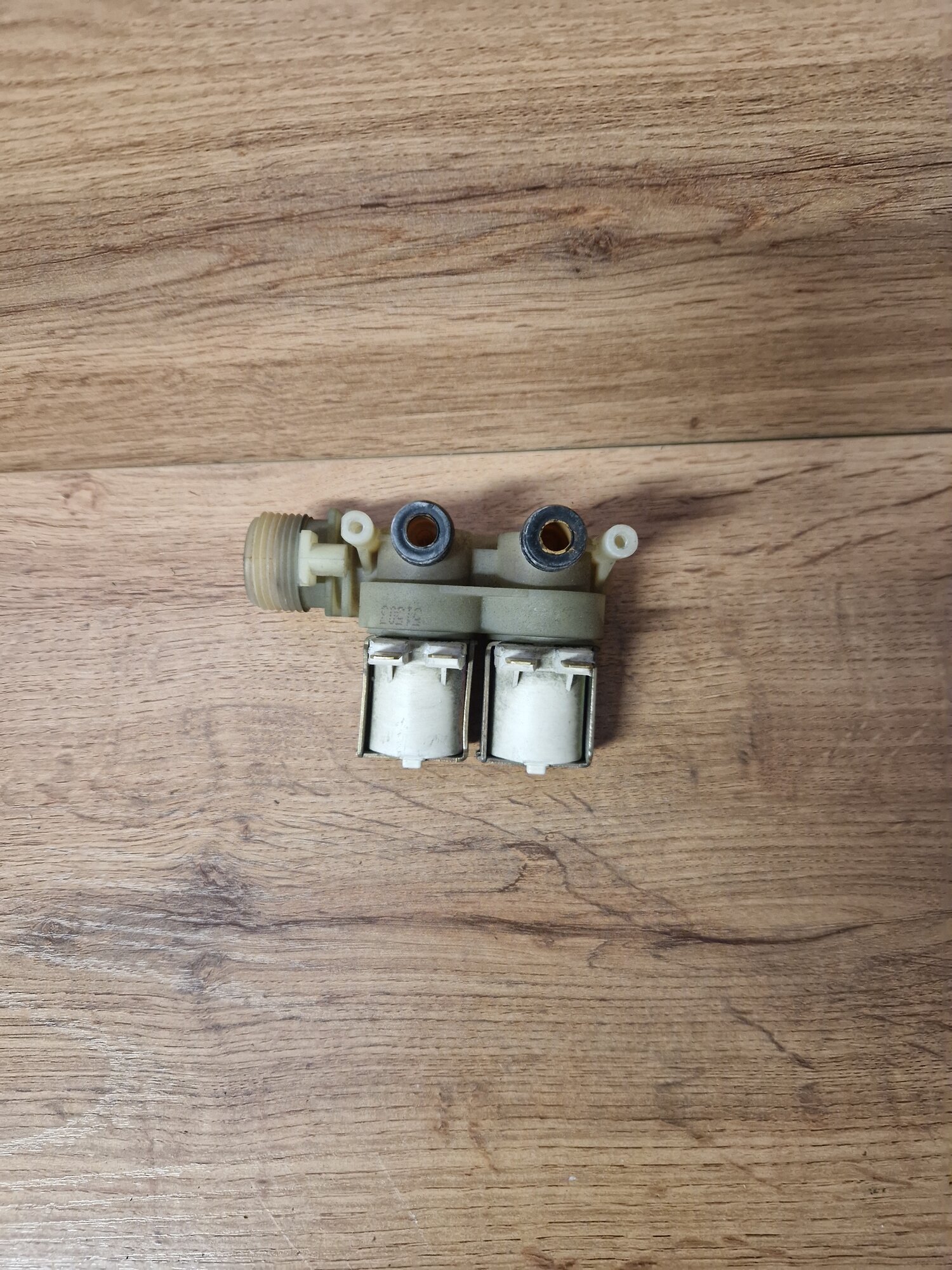 Клапан подачи воды для стиральной машины Indesit WS 105 TX, б/у