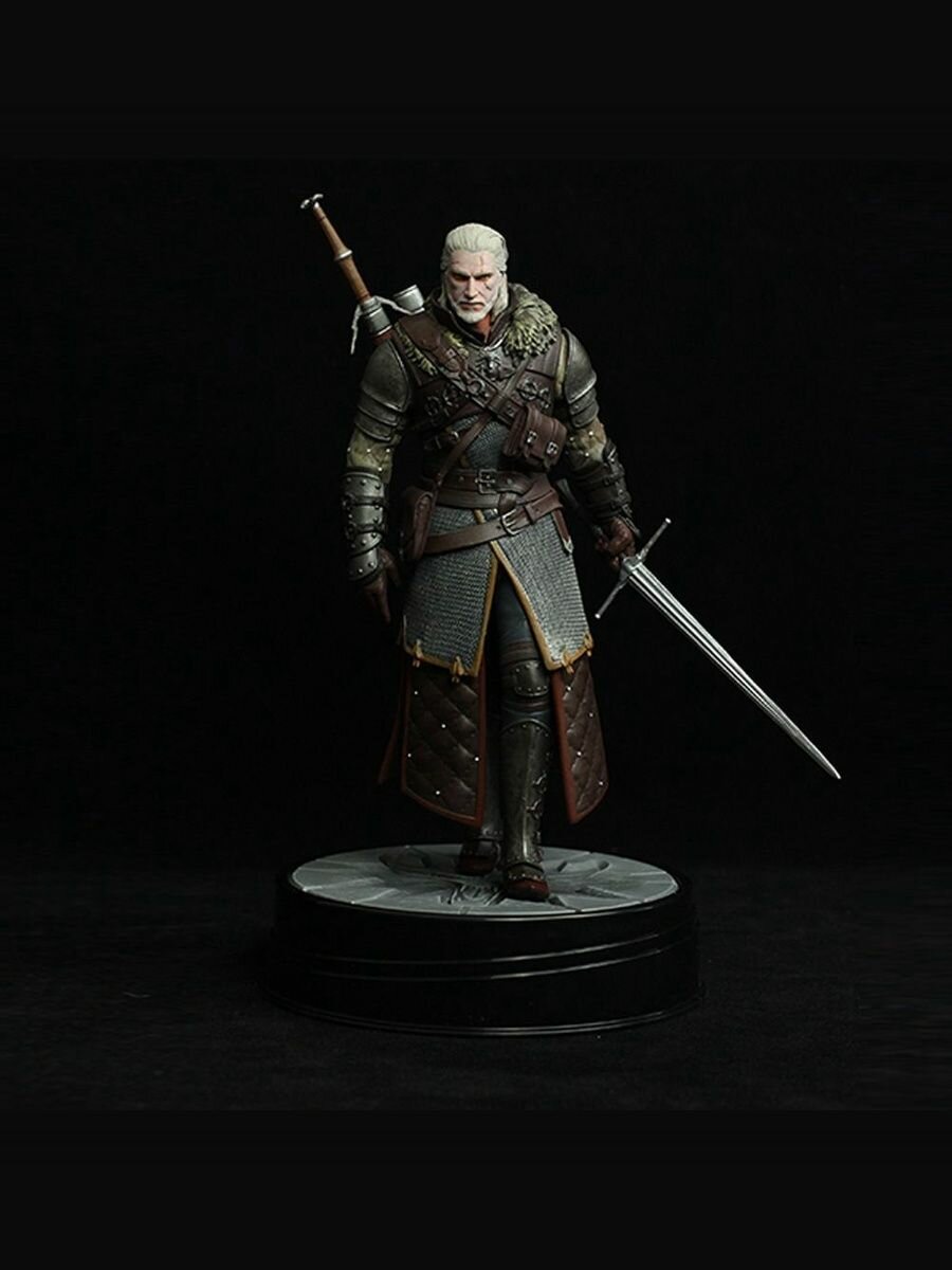 Фигурка из игры Ведьмак/The Witcher 3, Дикая охота, Геральт, (24смв коробке)