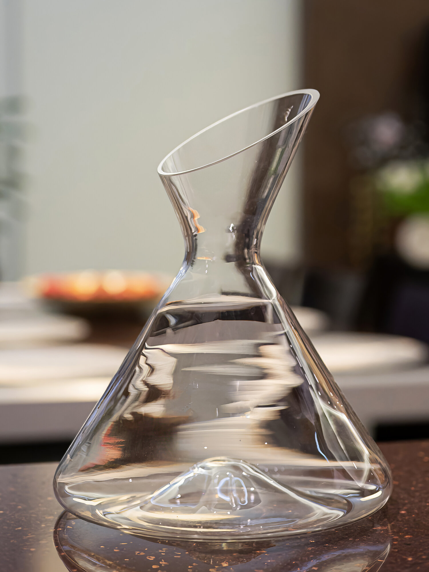 Графин для вина (декантер) объём 1.4 литра косой срез, стекло, Неман 12268