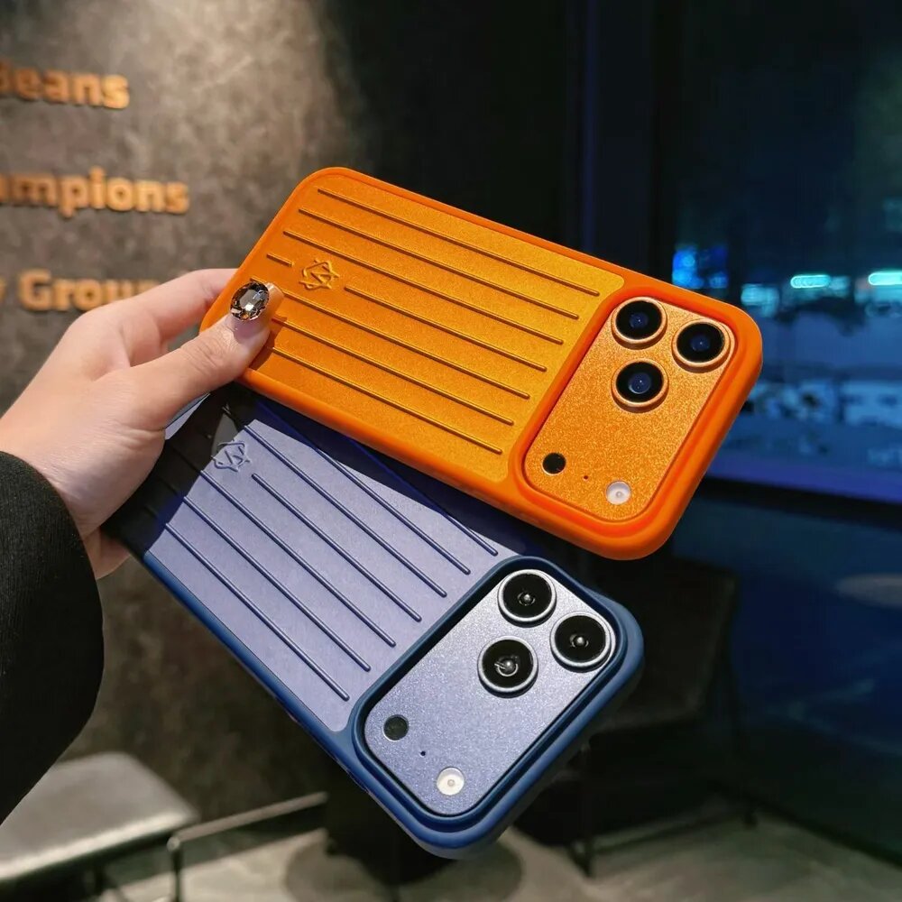 Чехол RIMOWA Case for iPhone 17 Pro Max titanium — фото 1