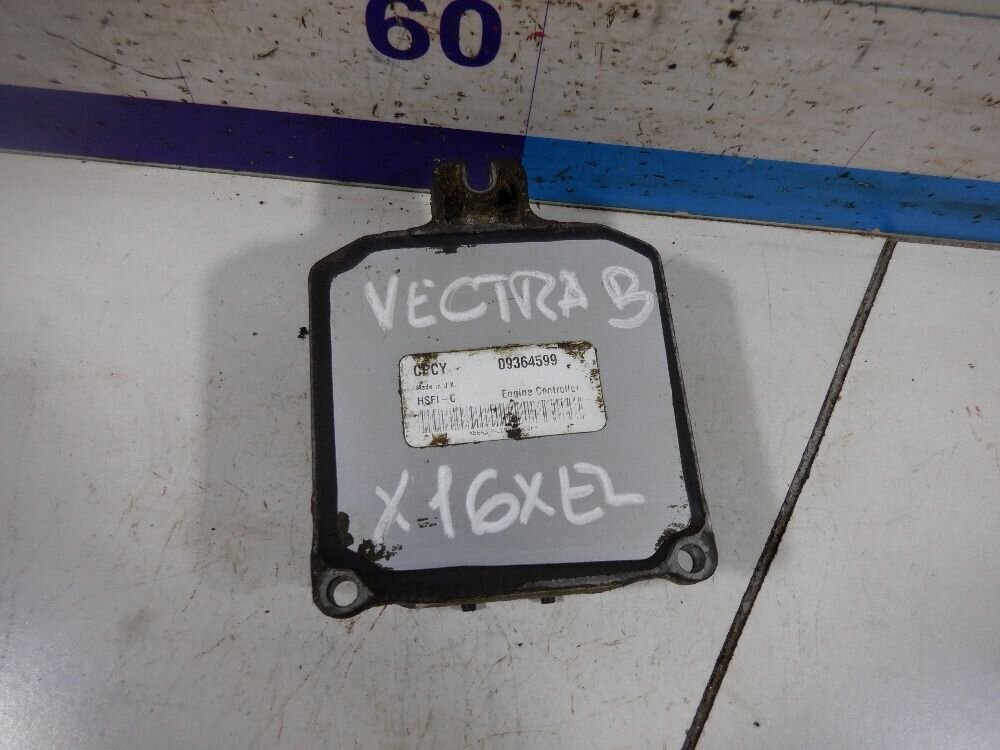 Блок управления двигателем Opel Vectra B 09364599